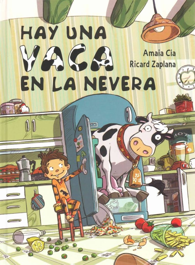 Hay una vaca en la nevera (Cuentos infantiles) (Español) Tapa dura ...